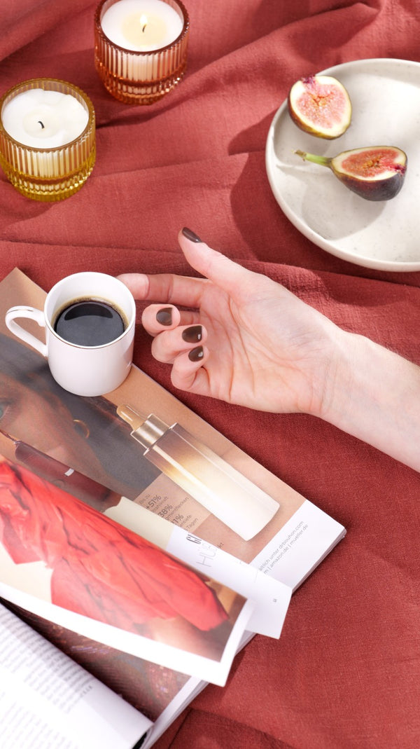 Nagellack trend Herbst 2025 - Diese Shellac & Gel Farben lieben alle